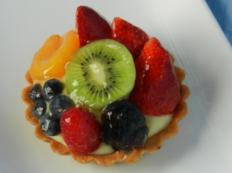 Classic Fresh Fruit Tart 4