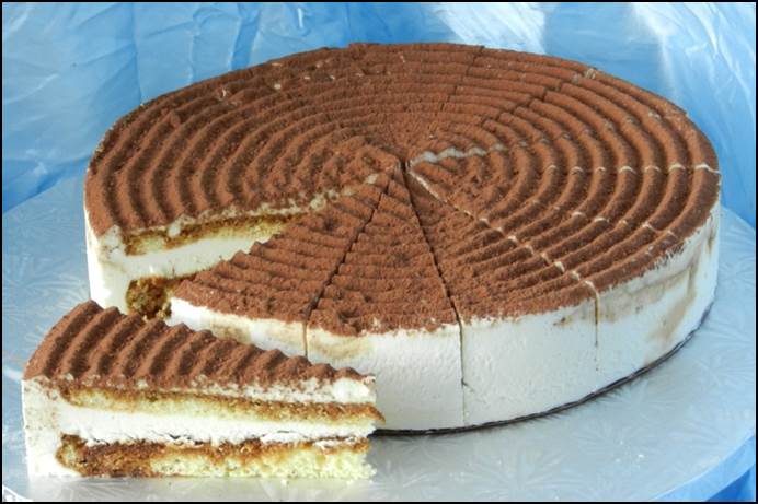 Tiramisu Cake